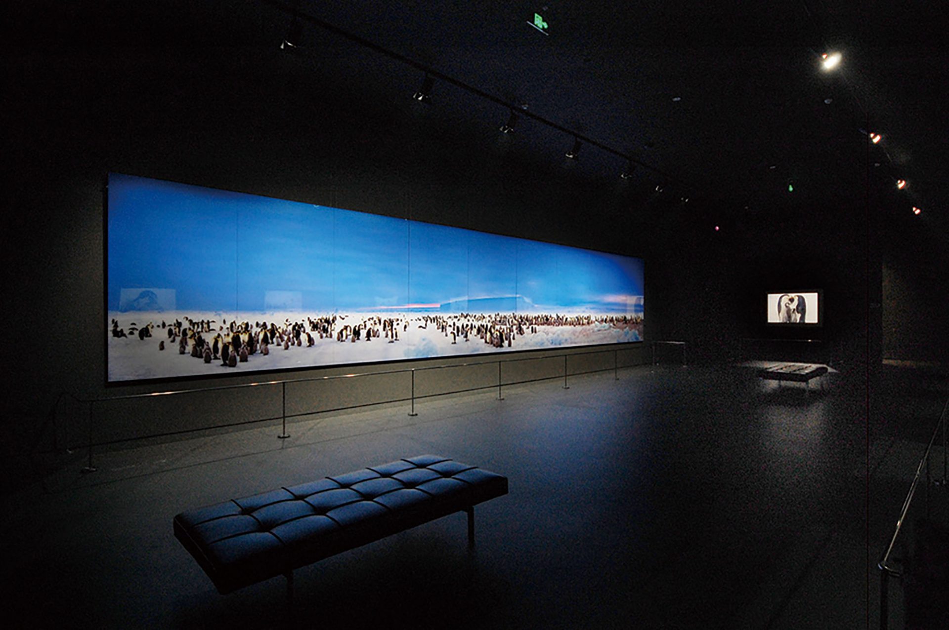 LUO HONG ART MUSEUM | GEORGE CREATIVE COMPANY