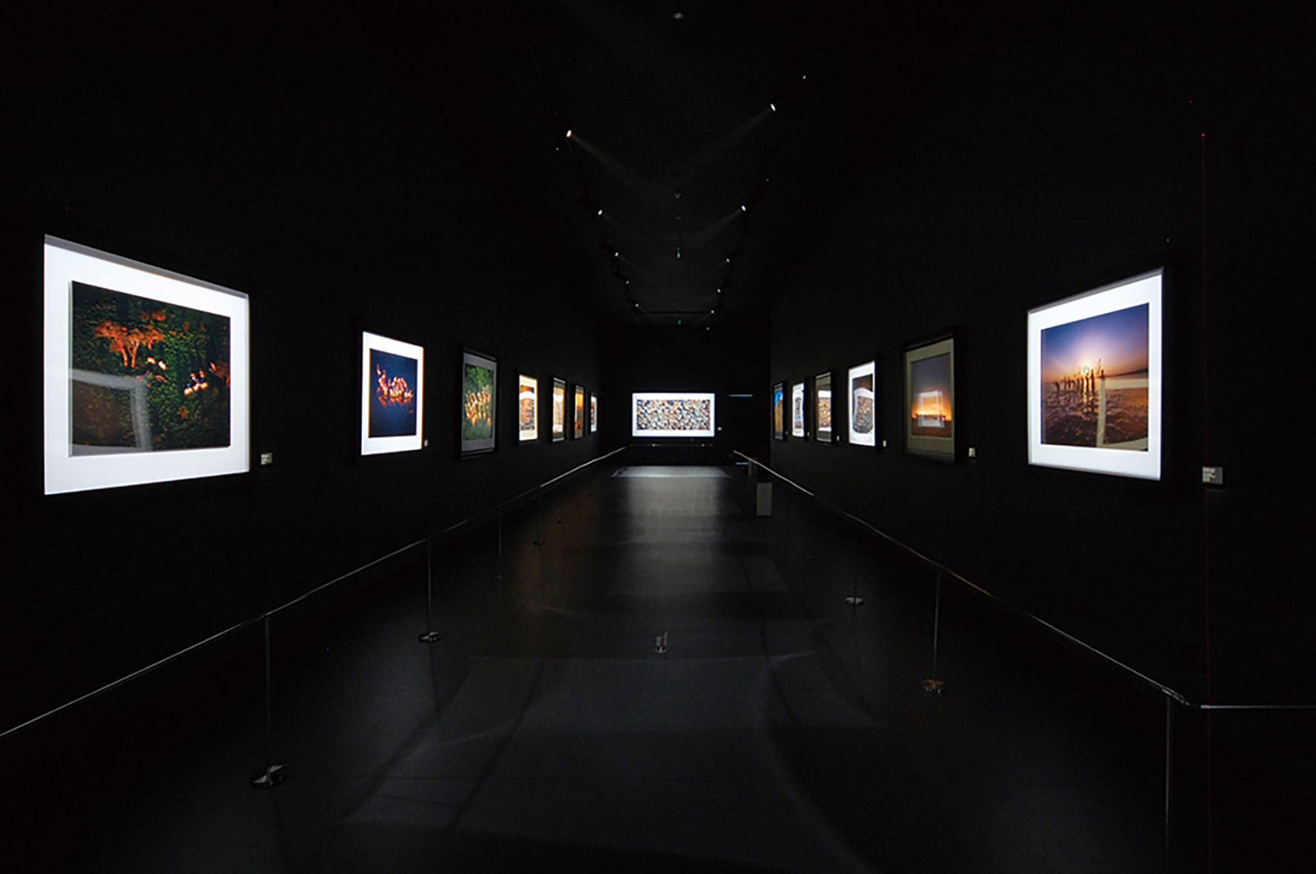 LUO HONG ART MUSEUM | GEORGE CREATIVE COMPANY